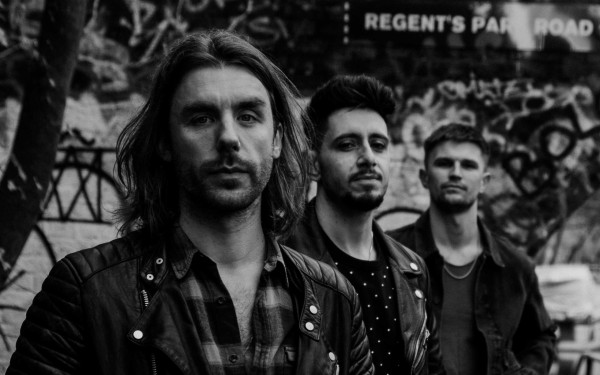 Renegade Three | Incredible Indie Pop & Rock Trio | Entertainment Nation