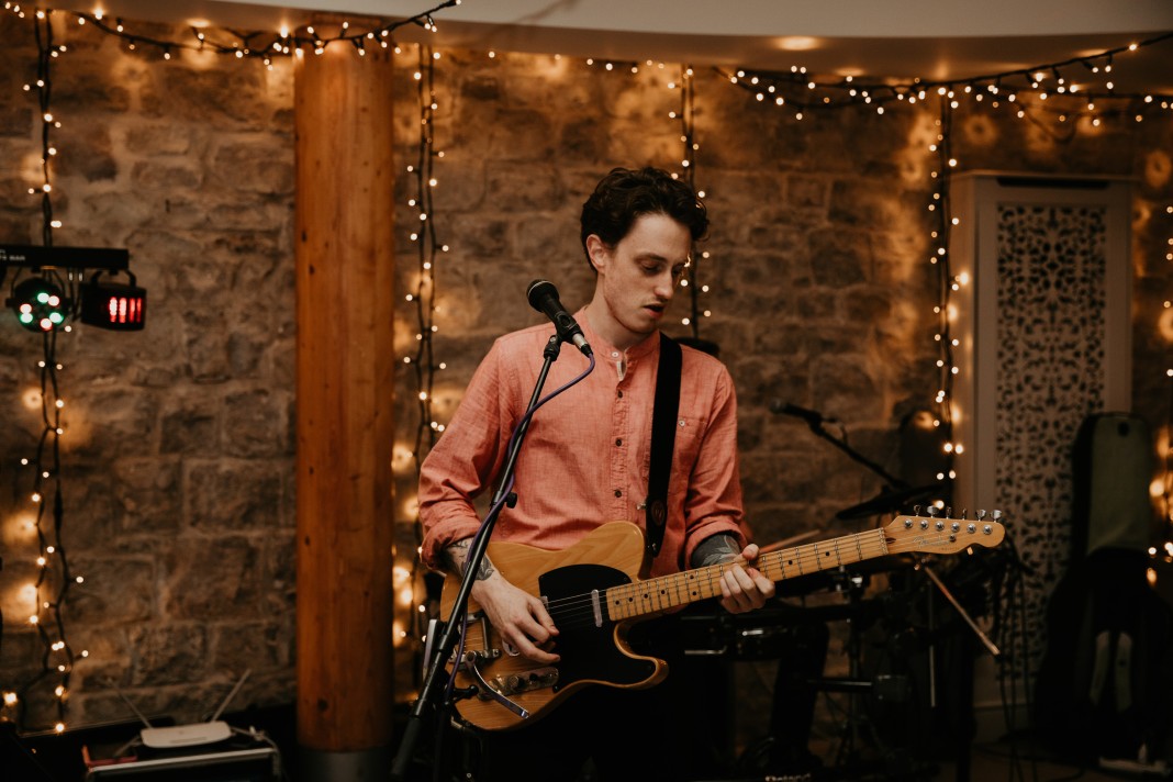 Fade Out | Sensational Rock, Indie & Pop Trio | Entertainment Nation