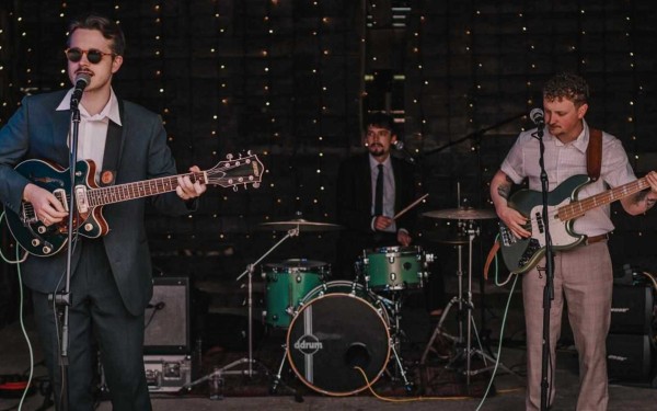 The City Suits | Pop, Rock & Indie Band | Entertainment Nation