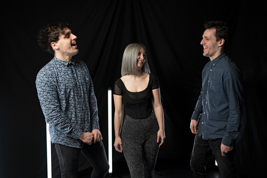 Pop Risers | Uplifting Pop, Soul & Funk Trio | Entertainment Nation