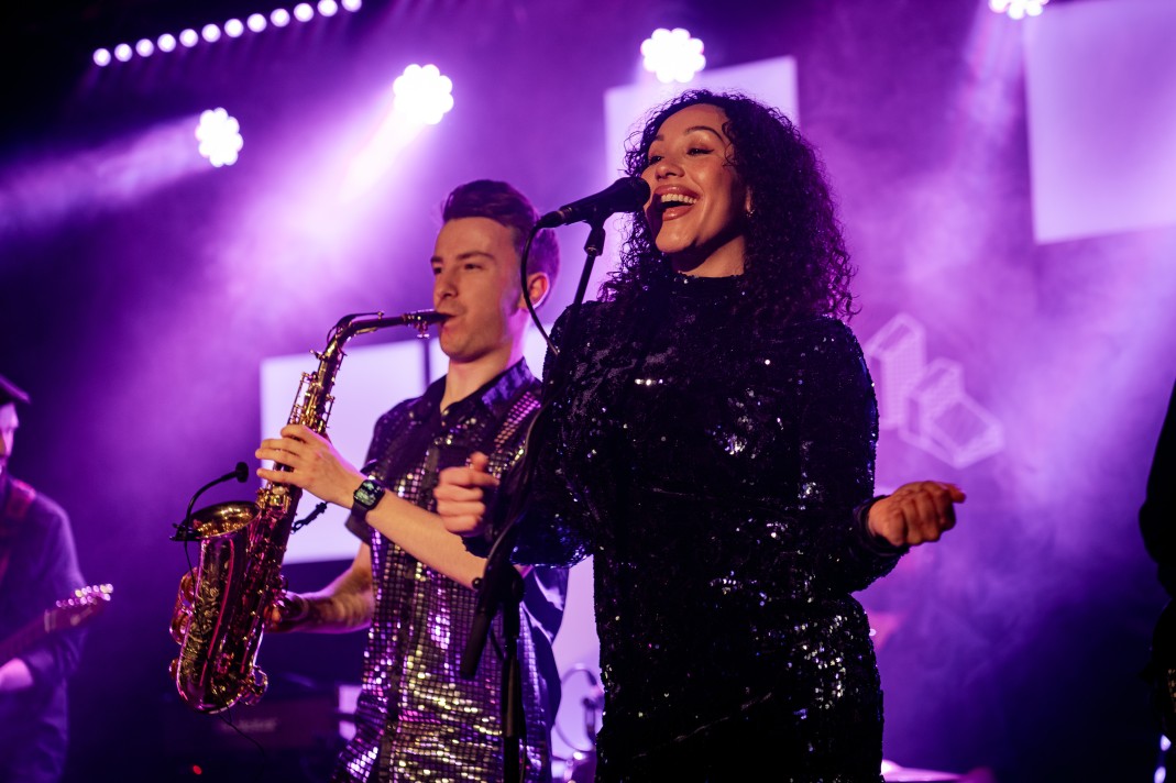 Bellerose | Crowd-Pleasing 4-Piece Pop & Rock Band | Entertainment Nation