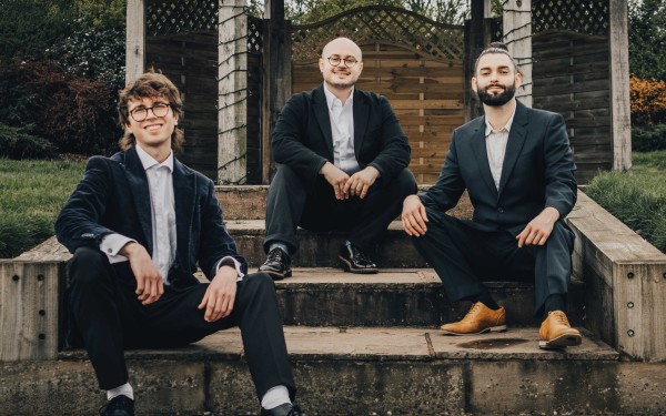 Highway Stereo | Energetic 3-Piece Pop & Rock Band | Entertainment Nation