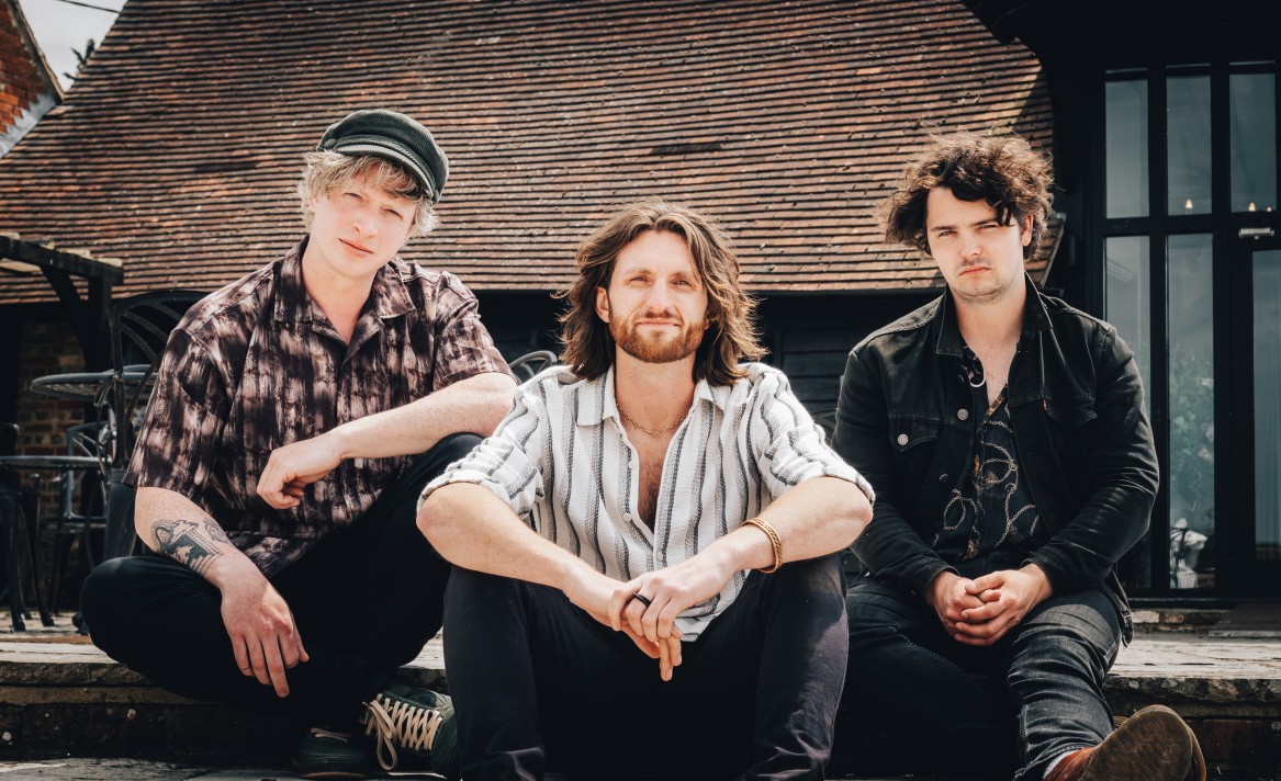 RIOT | Outstanding Indie & Rock 3-Piece Band | Entertainment Nation