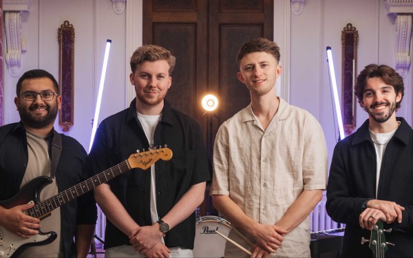 Heads Up | Fresh & Fun 4-Piece Pop & Rock Band | Entertainment Nation