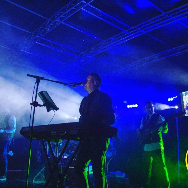 The Right Step | Upbeat 4-Piece Pop & Rock Band | Entertainment Nation