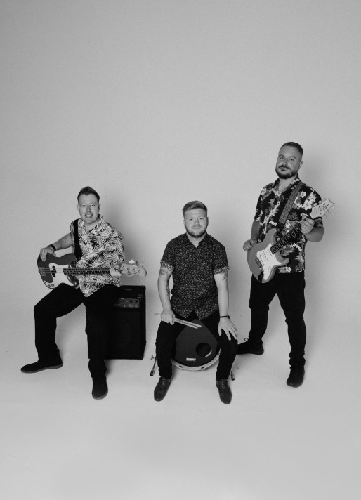 Northern Frontier | Energetic 3-Piece Pop & Rock Band | Entertainment Nation
