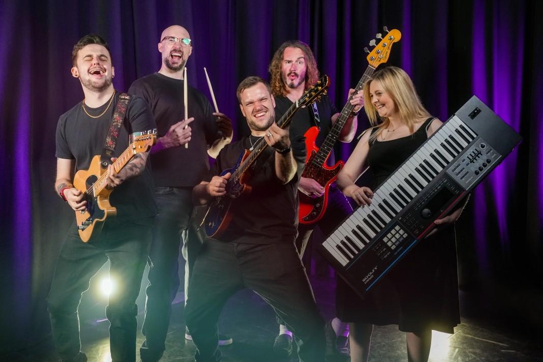 Supernova Drive | Dynamic 3-6 Pop, Rock & Indie Band | Entertainment Nation