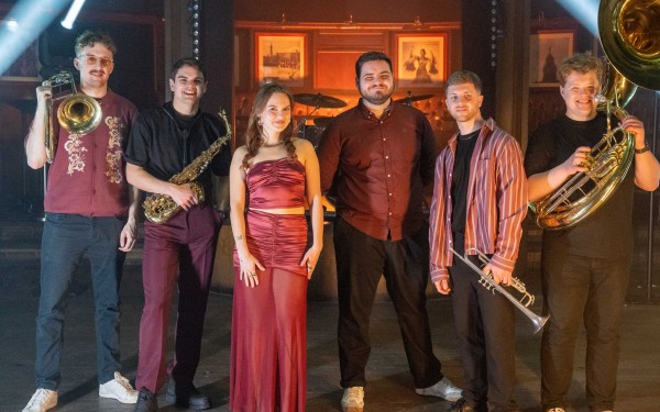 Brass Empress | Pop & R'n'B Brass Band With Singer | Entertainment Nation