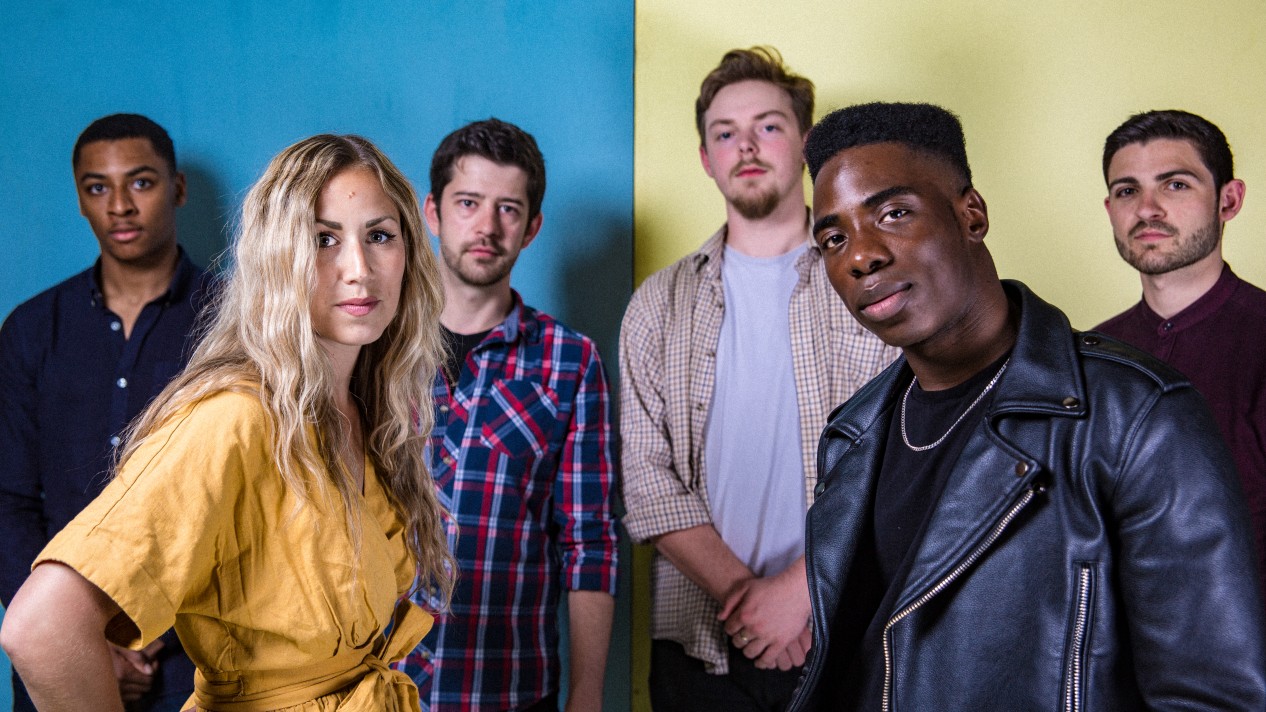 Hire Drop It Hot for your event | Entertainment Nation