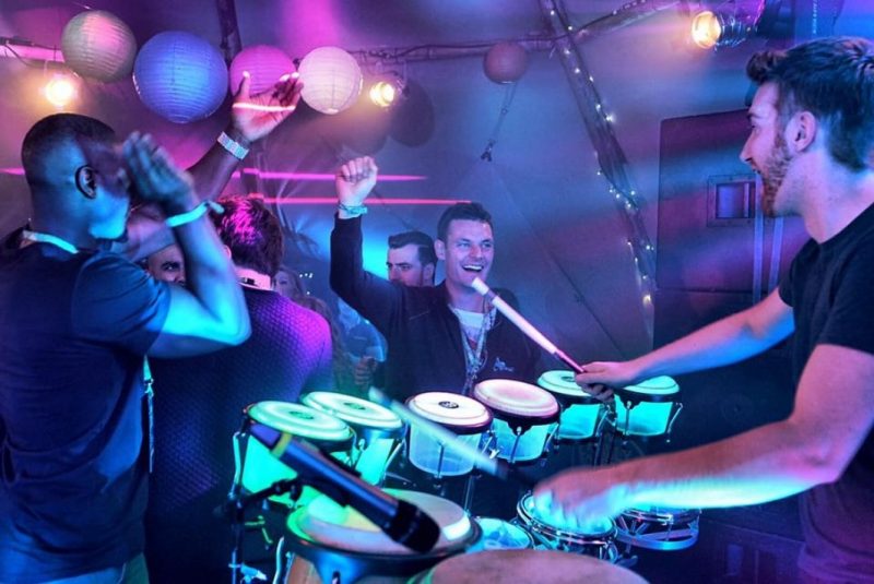 The Best Entertainment Ideas For Corporate Events To Wow Your Crowd